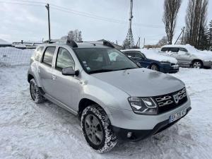 Grey Dacia Duster 2016 in Taurage, with an engine capacity of 1.20 L and mileage of 141 thousand km for 5200 €, photo 4 on AUTOMOTO.COM.LV