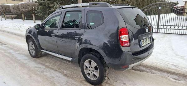 Grey Dacia Duster 2016 in Taurage, with an engine capacity of 1.46 L and mileage of 81 thousand km for 6200 €, photo 4 on AUTOMOTO.COM.LV