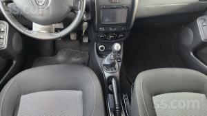 Grey Dacia Duster 2016 in Ogre, with an engine capacity of 1.20 L and mileage of 142 thousand km for 7750 €, photo 8 on AUTOMOTO.COM.LV