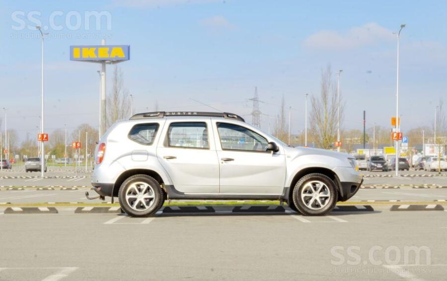 Grey Dacia Duster 2016 in Riga, with an engine capacity of 1.50 L and mileage of 156 thousand km for 5990 €, photo 9 on AUTOMOTO.COM.LV