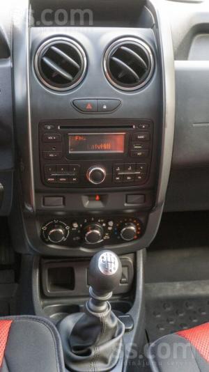 Grey Dacia Duster 2016 in Riga, with an engine capacity of 1.50 L and mileage of 156 thousand km for 5990 €, photo 13 on AUTOMOTO.COM.LV