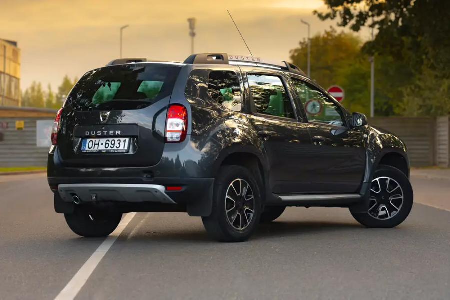 Pelēks Dacia Duster 2016 Jelgava, ar dzinēja tilpumu 1.50 L un nobraukumu 168 tūkst. km par 5000 €, foto 6 vietnē AUTOMOTO.COM.LV