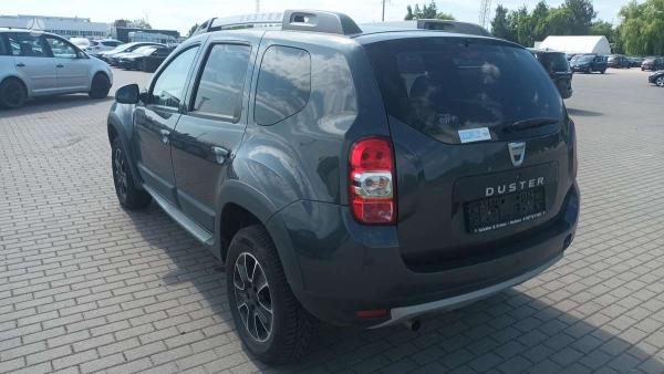 Grey Dacia Duster 2016 in Marijampole, with an engine capacity of 1.20 L and mileage of 155 thousand km for 5200 €, photo 4 on AUTOMOTO.COM.LV