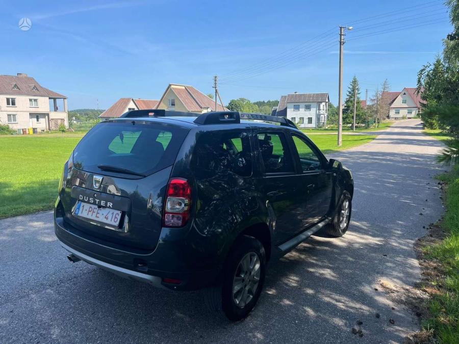 Grey Dacia Duster 2016 in Utena, with an engine capacity of 1.20 L and mileage of 174 thousand km for 6700 €, photo 7 on AUTOMOTO.COM.LV