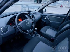 Серый Дачия Duster 2016 в Рига, объемом двигателя 1.20 л и пробегом 355 тыс. км за 4115 €, фото 11 на AUTOMOTO.COM.LV