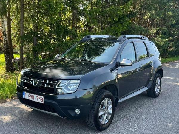 Grey Dacia Duster 2016 in Utena, with an engine capacity of 1.20 L and mileage of 174 thousand km for 5500 €, photo 9 on AUTOMOTO.COM.LV