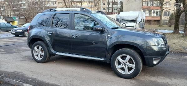 Grey Dacia Duster 2017 in Vilnius, with an engine capacity of 1.60 L and mileage of 63 thousand km for 7700 €, photo 3 on AUTOMOTO.COM.LV