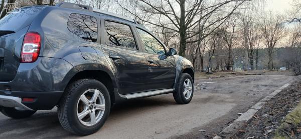 Grey Dacia Duster 2017 in Vilnius, with an engine capacity of 1.60 L and mileage of 63 thousand km for 7700 €, photo 7 on AUTOMOTO.COM.LV