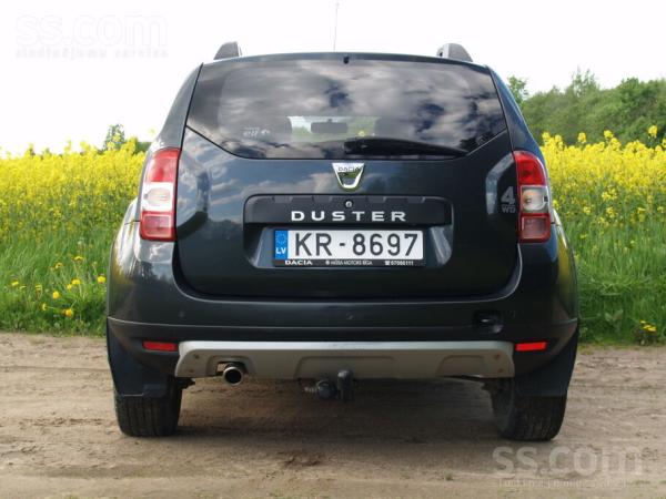 Grey Dacia Duster 2017 in Riga, with an engine capacity of 1.50 L and mileage of 132 thousand km for 9900 €, photo 5 on AUTOMOTO.COM.LV
