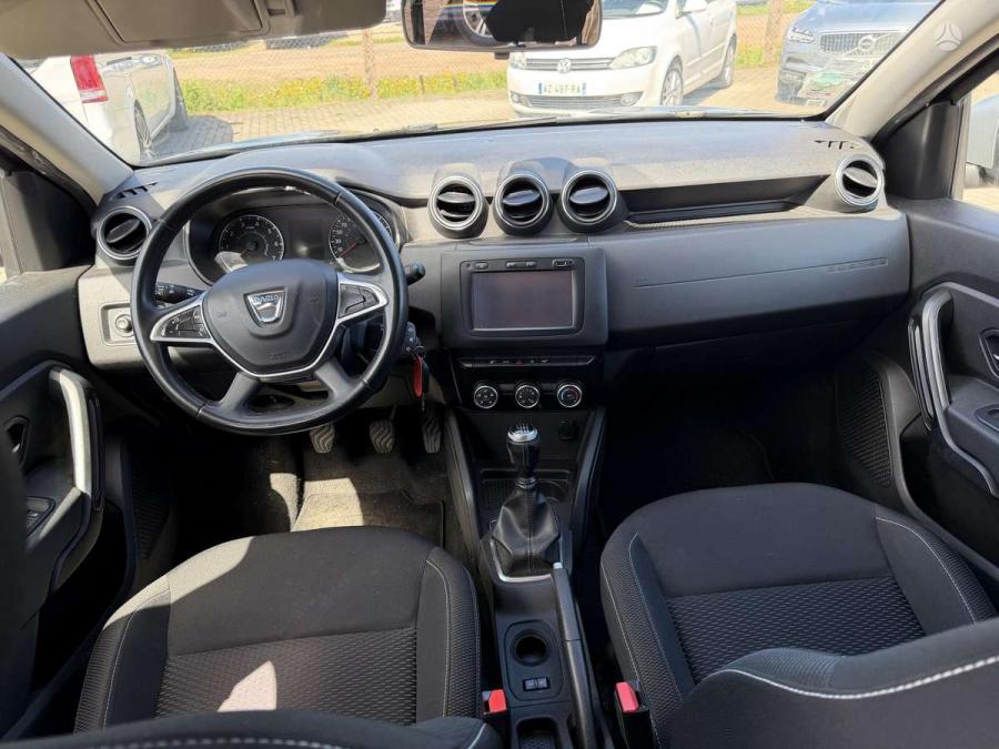 Pelēks Dacia Duster 2017 Tauragė, ar dzinēja tilpumu 1.20 L un nobraukumu 170 tūkst. km par 7300 €, foto 17 vietnē AUTOMOTO.COM.LV