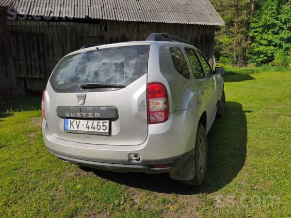 Grey Dacia Duster 2017 in Jelgava, with an engine capacity of 1.50 L and mileage of 133 thousand km for 2000 €, photo 6 on AUTOMOTO.COM.LV
