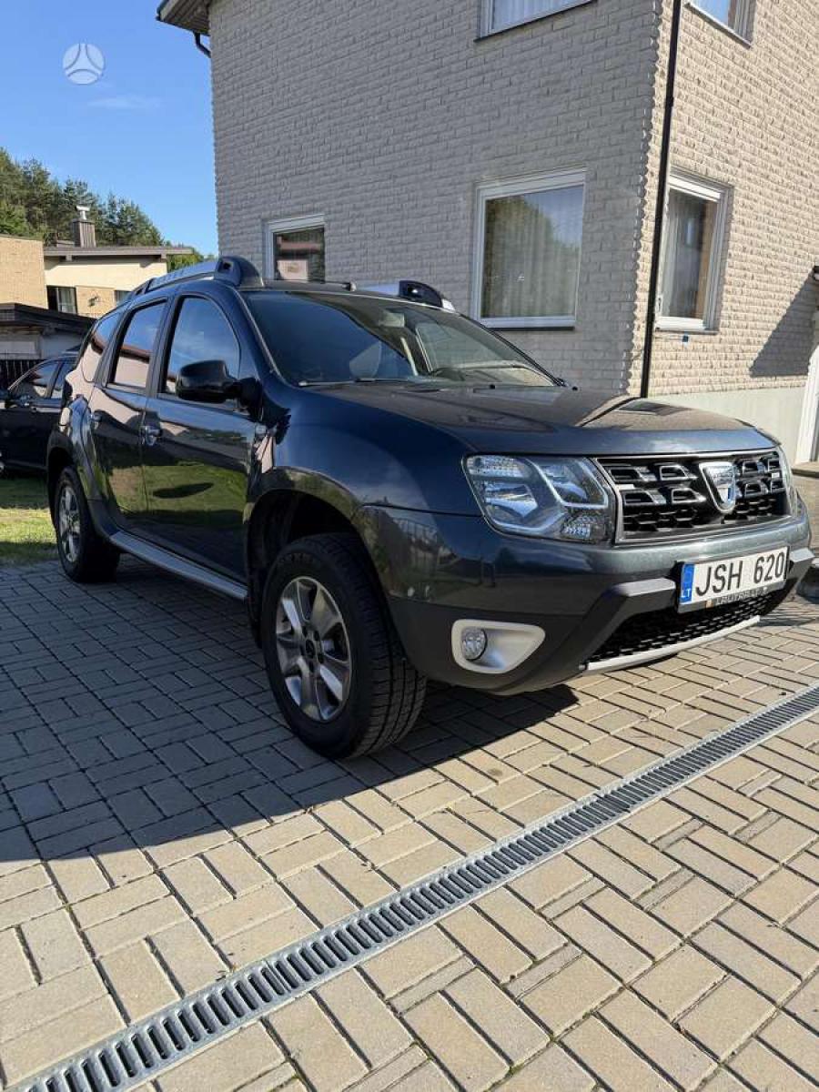 Grey Dacia Duster 2017 in Vilnius, with an engine capacity of 1.60 L and mileage of 57 thousand km for 8350 €, photo 5 on AUTOMOTO.COM.LV