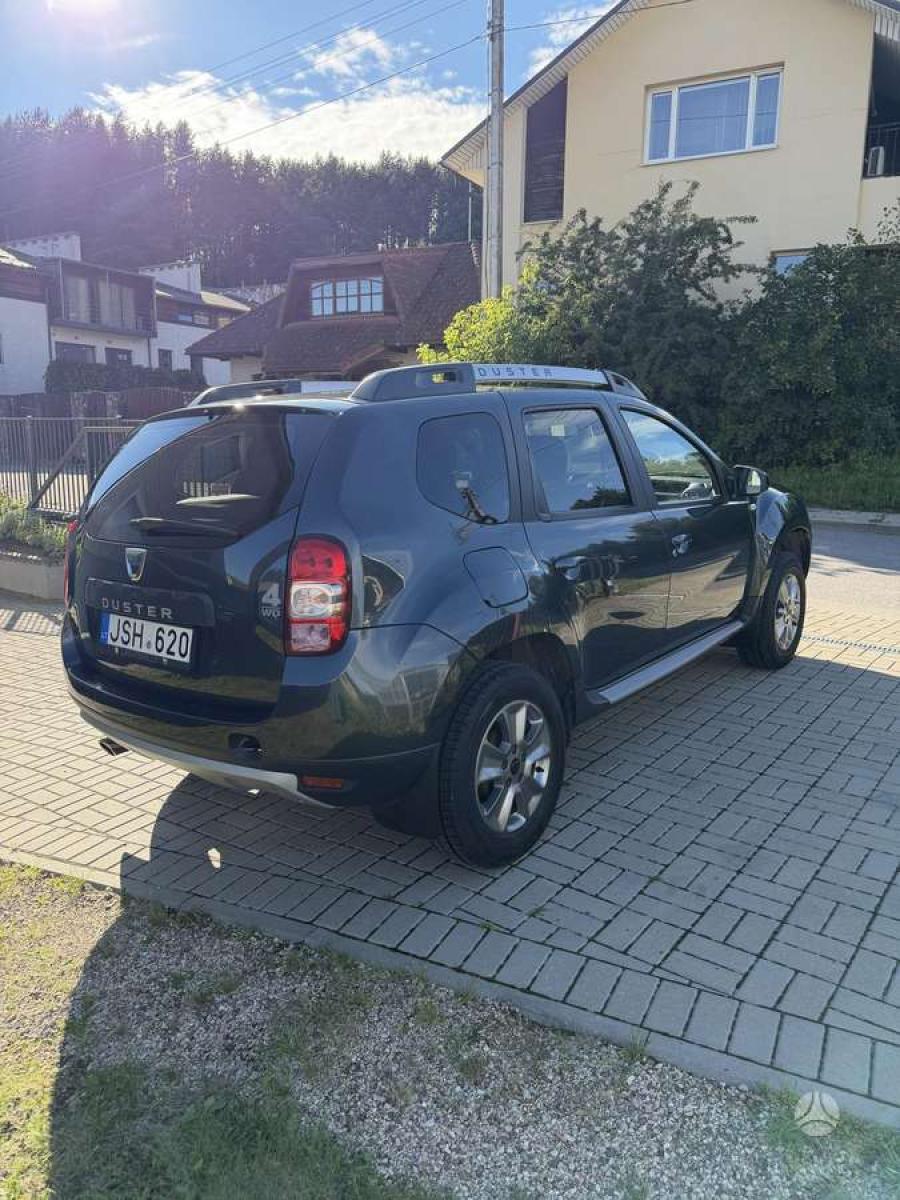 Grey Dacia Duster 2017 in Vilnius, with an engine capacity of 1.60 L and mileage of 57 thousand km for 8350 €, photo 7 on AUTOMOTO.COM.LV