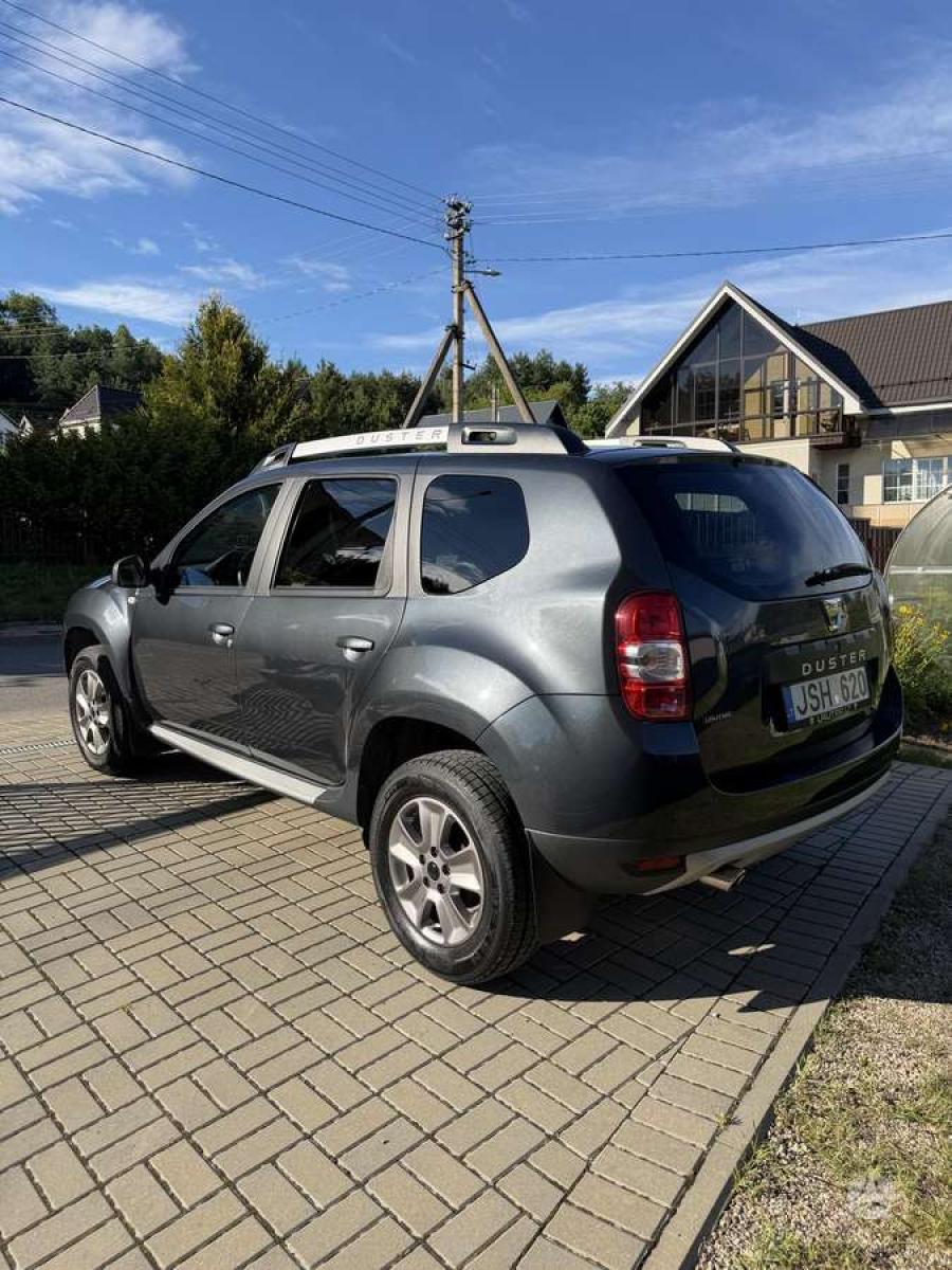 Grey Dacia Duster 2017 in Vilnius, with an engine capacity of 1.60 L and mileage of 57 thousand km for 8350 €, photo 9 on AUTOMOTO.COM.LV