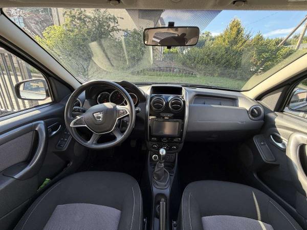 Grey Dacia Duster 2017 in Vilnius, with an engine capacity of 1.60 L and mileage of 57 thousand km for 8350 €, photo 10 on AUTOMOTO.COM.LV