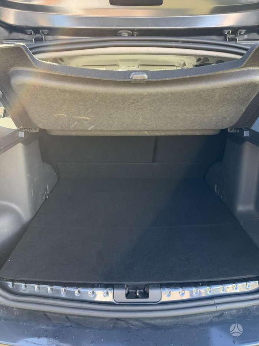 Grey Dacia Duster 2017 in Vilnius, with an engine capacity of 1.60 L and mileage of 57 thousand km for 8350 €, photo 15 on AUTOMOTO.COM.LV
