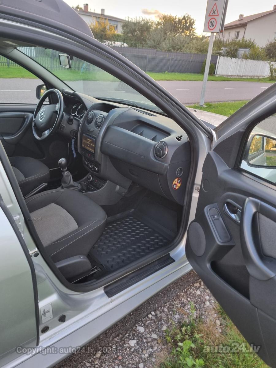 Pelēks Dacia Duster 2017 Tallina, ar dzinēja tilpumu 1.50 L un nobraukumu 132 tūkst. km par 8500 €, foto 9 vietnē AUTOMOTO.COM.LV