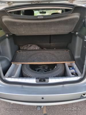 Pelēks Dacia Duster 2017 Tallina, ar dzinēja tilpumu 1.50 L un nobraukumu 132 tūkst. km par 8500 €, foto 15 vietnē AUTOMOTO.COM.LV
