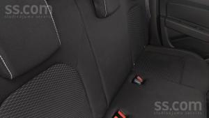 Pelēks Dacia Duster 2018 Rīga, ar dzinēja tilpumu 1.50 L un nobraukumu 113 tūkst. km par 7990 €, foto 9 vietnē AUTOMOTO.COM.LV