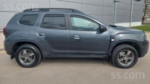 Pelēks Dacia Duster 2018 Rīga, ar dzinēja tilpumu 1.50 L un nobraukumu 113 tūkst. km par 7990 €, foto 10 vietnē AUTOMOTO.COM.LV