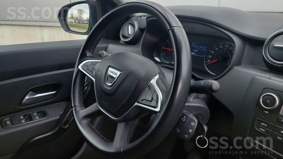 Pelēks Dacia Duster 2018 Rīga, ar dzinēja tilpumu 1.50 L un nobraukumu 113 tūkst. km par 7990 €, foto 16 vietnē AUTOMOTO.COM.LV