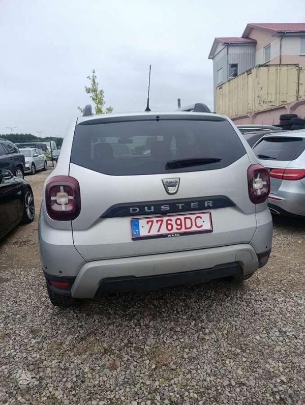 Pelēks Dacia Duster 2018 Kauņa, ar dzinēja tilpumu 1.46 L un nobraukumu 105 tūkst. km par 6990 €, foto 3 vietnē AUTOMOTO.COM.LV