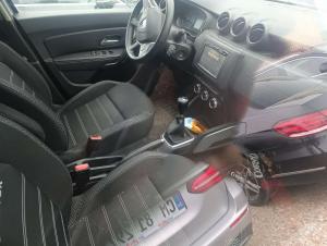 Grey Dacia Duster 2018 in Kaunas, with an engine capacity of 1.46 L and mileage of 105 thousand km for 6990 €, photo 7 on AUTOMOTO.COM.LV