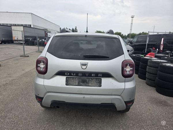 Grey Dacia Duster 2018 in Marijampole, with an engine capacity of 1.46 L and mileage of 265 thousand km for 7200 €, photo 5 on AUTOMOTO.COM.LV