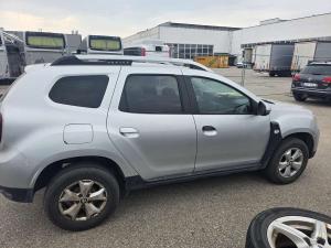 Grey Dacia Duster 2018 in Marijampole, with an engine capacity of 1.46 L and mileage of 265 thousand km for 7200 €, photo 8 on AUTOMOTO.COM.LV