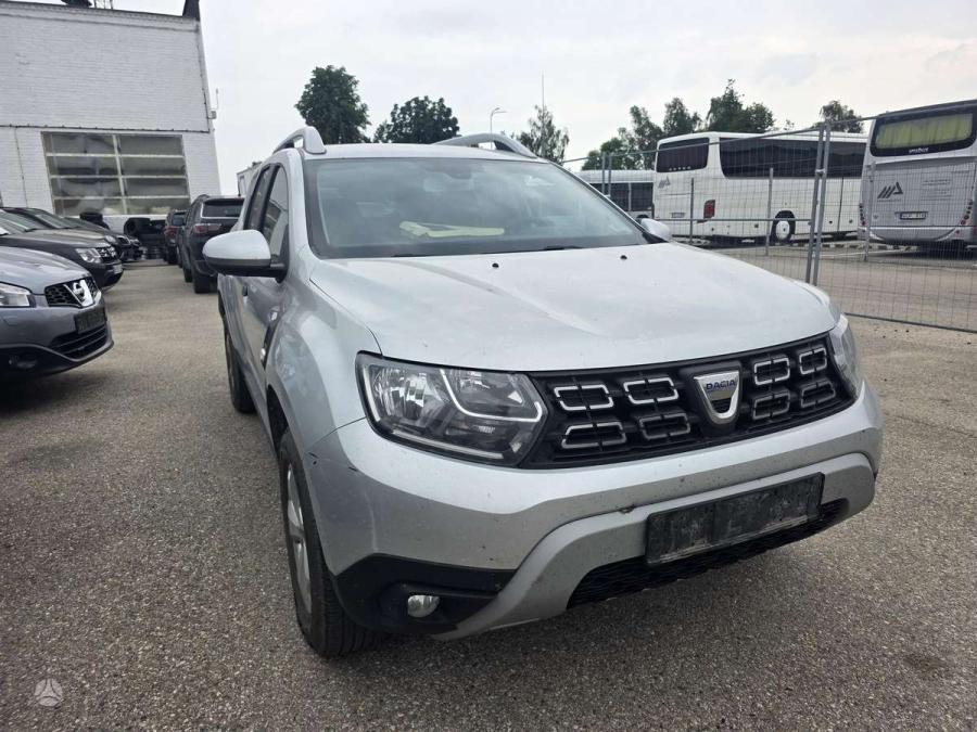 Grey Dacia Duster 2018 in Marijampole, with an engine capacity of 1.46 L and mileage of 265 thousand km for 7200 €, photo 10 on AUTOMOTO.COM.LV