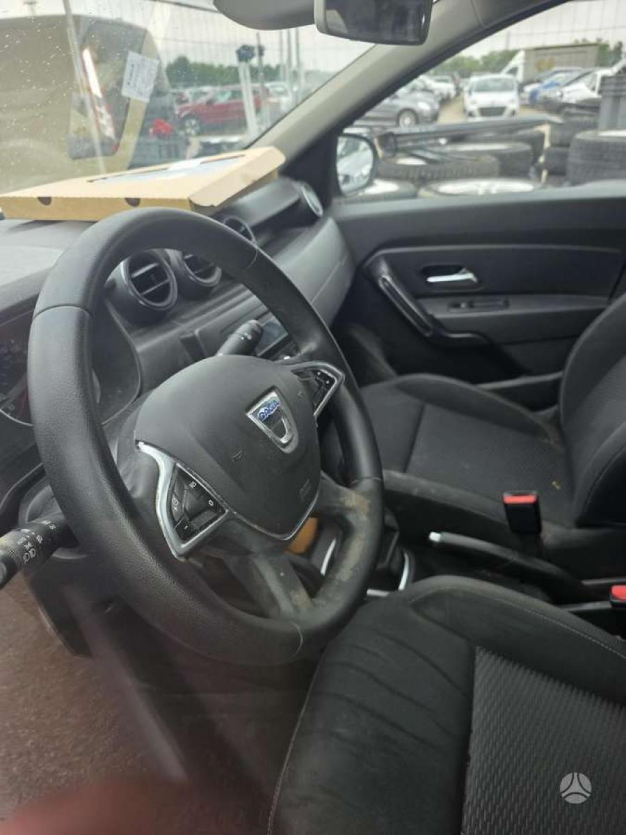 Grey Dacia Duster 2018 in Marijampole, with an engine capacity of 1.46 L and mileage of 265 thousand km for 7200 €, photo 13 on AUTOMOTO.COM.LV