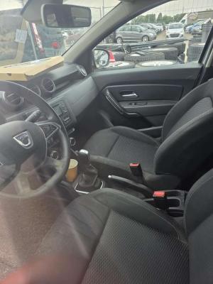 Grey Dacia Duster 2018 in Marijampole, with an engine capacity of 1.46 L and mileage of 265 thousand km for 7200 €, photo 14 on AUTOMOTO.COM.LV