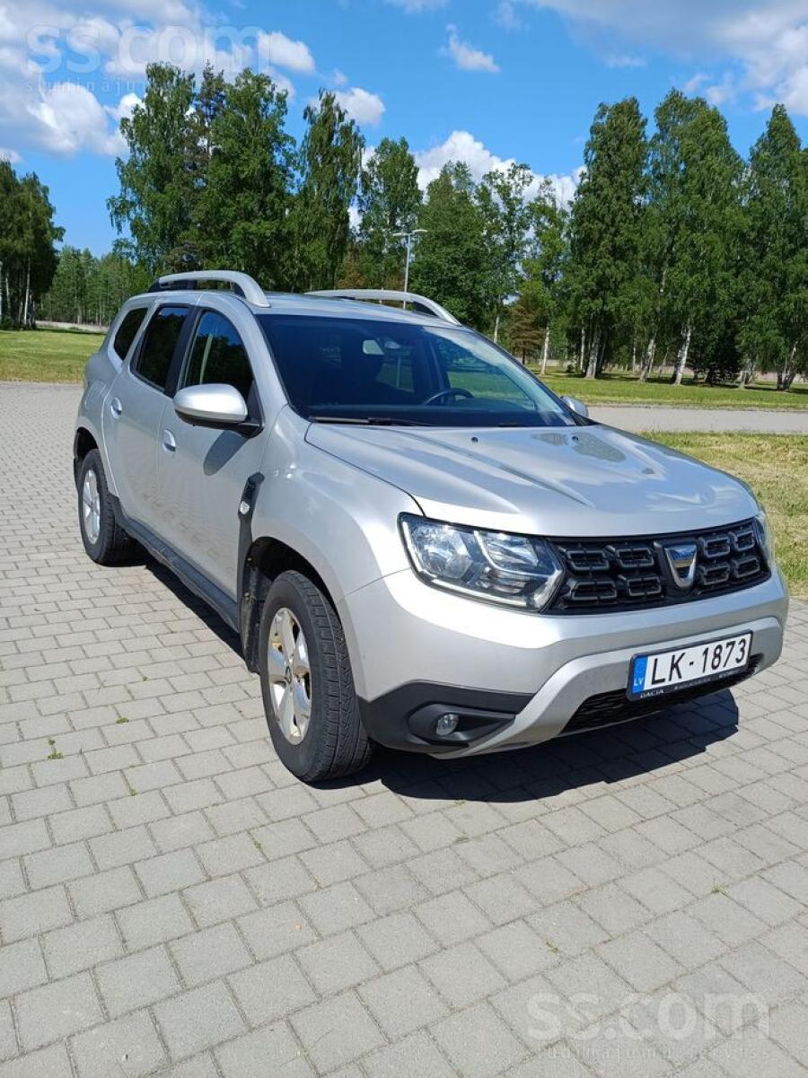 Серый Дачия Duster 2018 в Рига, объемом двигателя 1.50 л и пробегом 105 тыс. км за 10900 €, фото 1 на AUTOMOTO.COM.LV
