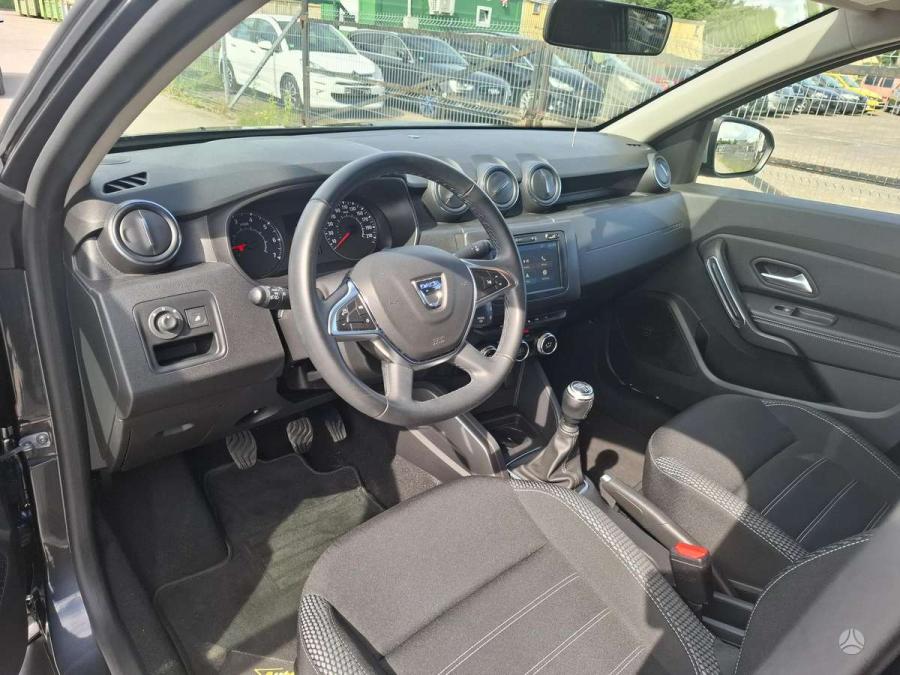 Pelēks Dacia Duster 2019 Prienai, ar dzinēja tilpumu 1.33 L un nobraukumu 137 tūkst. km par 8999 €, foto 15 vietnē AUTOMOTO.COM.LV