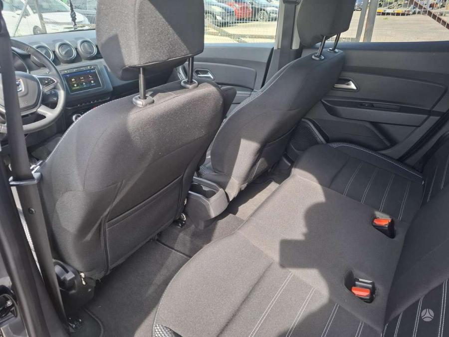 Pelēks Dacia Duster 2019 Prienai, ar dzinēja tilpumu 1.33 L un nobraukumu 137 tūkst. km par 8999 €, foto 20 vietnē AUTOMOTO.COM.LV