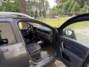 Pelēks Dacia Duster 2019 Alīta, ar dzinēja tilpumu 1.60 L un nobraukumu 215 tūkst. km par 7200 €, foto 10 vietnē AUTOMOTO.COM.LV