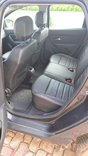 Grey Dacia Duster 2019 in Ogre, with an engine capacity of 1.60 L and mileage of 134 thousand km for 8000 €, photo 7 on AUTOMOTO.COM.LV
