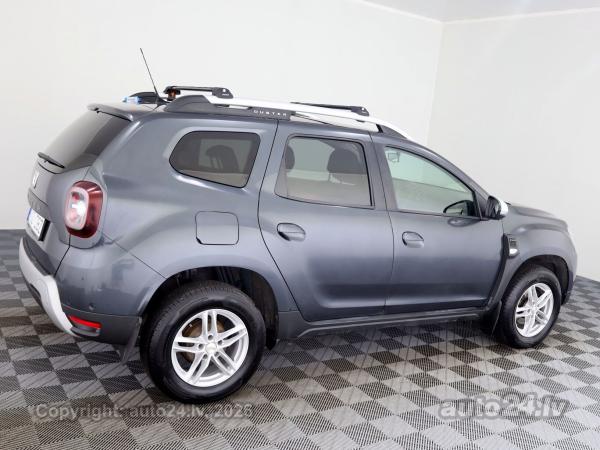 Grey Dacia Duster 2019 in Tallinn, with an engine capacity of 1.60 L and mileage of 255 thousand km for 5999 €, photo 3 on AUTOMOTO.COM.LV