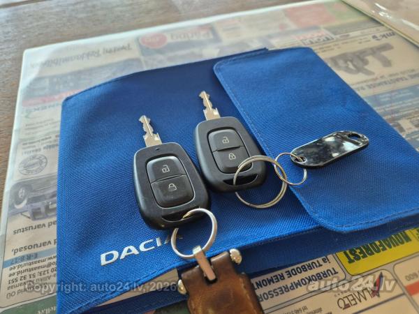 Pelēks Dacia Duster 2019 Tartu, ar dzinēja tilpumu 1.60 L un nobraukumu 44 tūkst. km par 8790 €, foto 7 vietnē AUTOMOTO.COM.LV