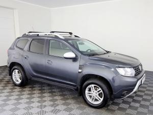 Grey Dacia Duster 2019 in Tallinn, with an engine capacity of 1.60 L and mileage of 255 thousand km for 5999 €, photo  on AUTOMOTO.COM.LV