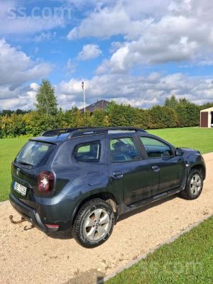 Grey Dacia Duster 2019 in Ogre, with an engine capacity of 1.60 L and mileage of 134 thousand km for 7400 €, photo 4 on AUTOMOTO.COM.LV