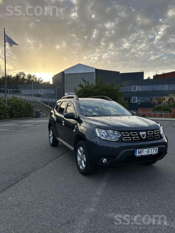 Дачия Duster 2019 в Рига на AUTOMOTO.COM.LV Серый Дачия Duster 2019 в Рига, объемом двигателя 1.60 л и пробегом 142 тыс. км за 9900 €, фото 1 на AUTOMOTO.COM.LV