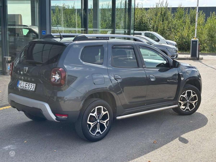 Grey Dacia Duster 2020 in Siauliai, with an engine capacity of 1.00 L and mileage of 70 thousand km for 12500 €, photo 4 on AUTOMOTO.COM.LV