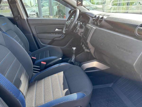 Grey Dacia Duster 2020 in Siauliai, with an engine capacity of 1.00 L and mileage of 70 thousand km for 12500 €, photo 6 on AUTOMOTO.COM.LV
