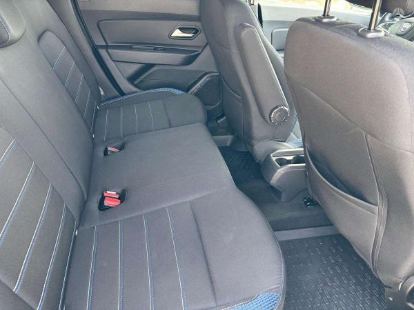 Grey Dacia Duster 2020 in Siauliai, with an engine capacity of 1.00 L and mileage of 70 thousand km for 12500 €, photo 7 on AUTOMOTO.COM.LV
