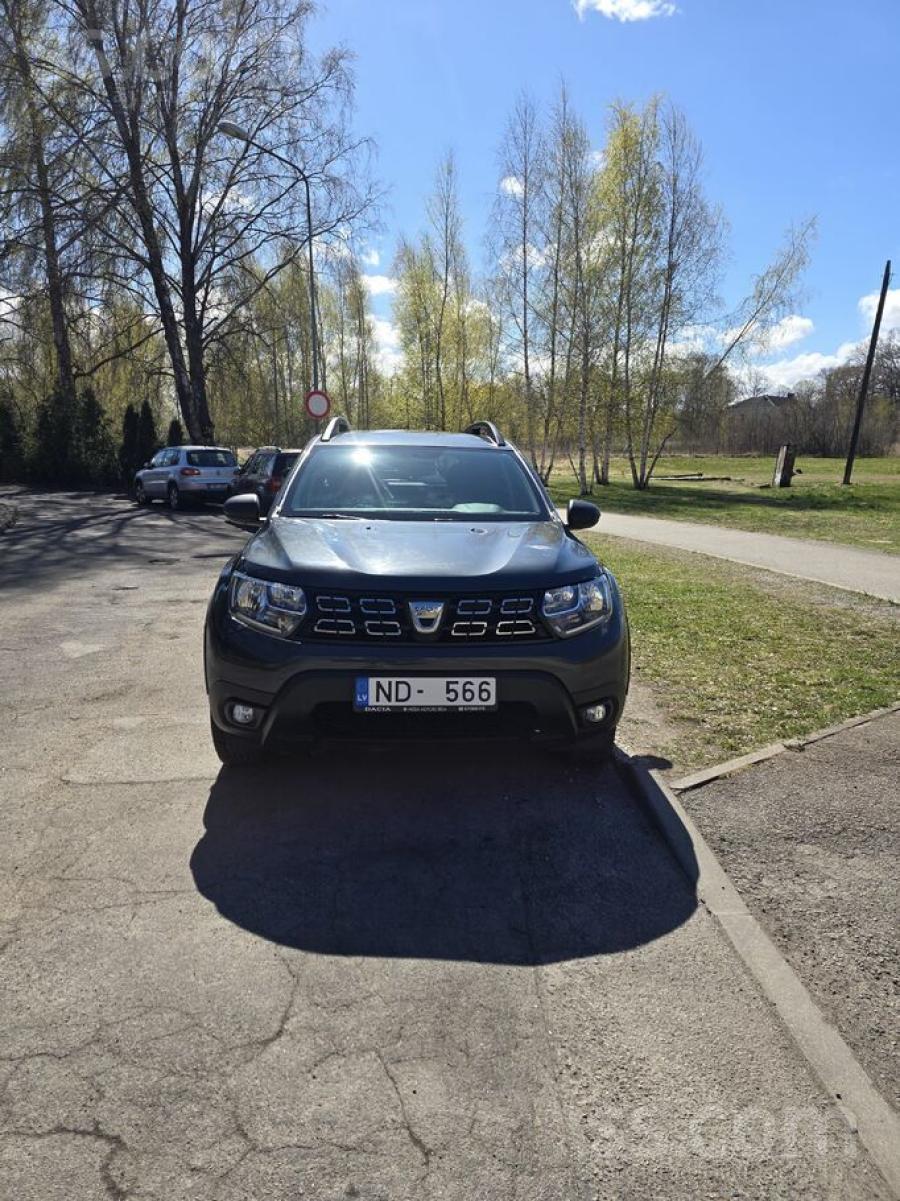 Grey Dacia Duster 2021 in Riga, with an engine capacity of 1.50 L and mileage of 128 thousand km for 12900 €, photo 24 on AUTOMOTO.COM.LV