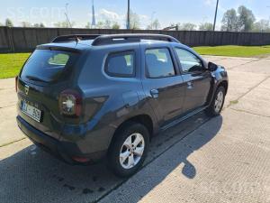Pelēks Dacia Duster 2021 Rīga, ar dzinēja tilpumu 1.00 L un nobraukumu 232 tūkst. km par 6450 €, foto 5 vietnē AUTOMOTO.COM.LV