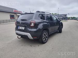 Grey Dacia Duster 2021 in Jekabpils, with an engine capacity of 1.50 L and mileage of 196 thousand km for 11500 €, photo 5 on AUTOMOTO.COM.LV