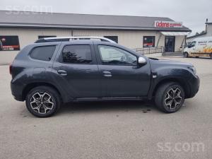 Grey Dacia Duster 2021 in Jekabpils, with an engine capacity of 1.50 L and mileage of 196 thousand km for 11500 €, photo 6 on AUTOMOTO.COM.LV