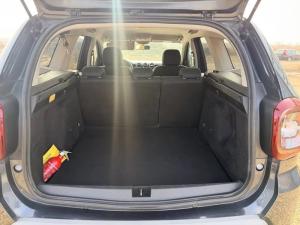 Grey Dacia Duster 2021 in Riga, with an engine capacity of 1.50 L and mileage of 140 thousand km for 12995 €, photo 6 on AUTOMOTO.COM.LV